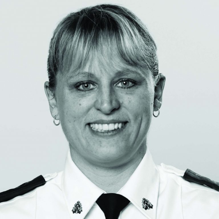 Lisa_Hewison_BW[1] - Police Chief Magazine